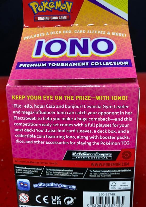 Juego de Cartas Pokemon IONO Premium Tournament Collection – GameStation