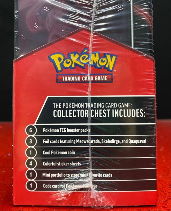 Juego de Cartas Pokemon Collector Chest Charizard – GameStation